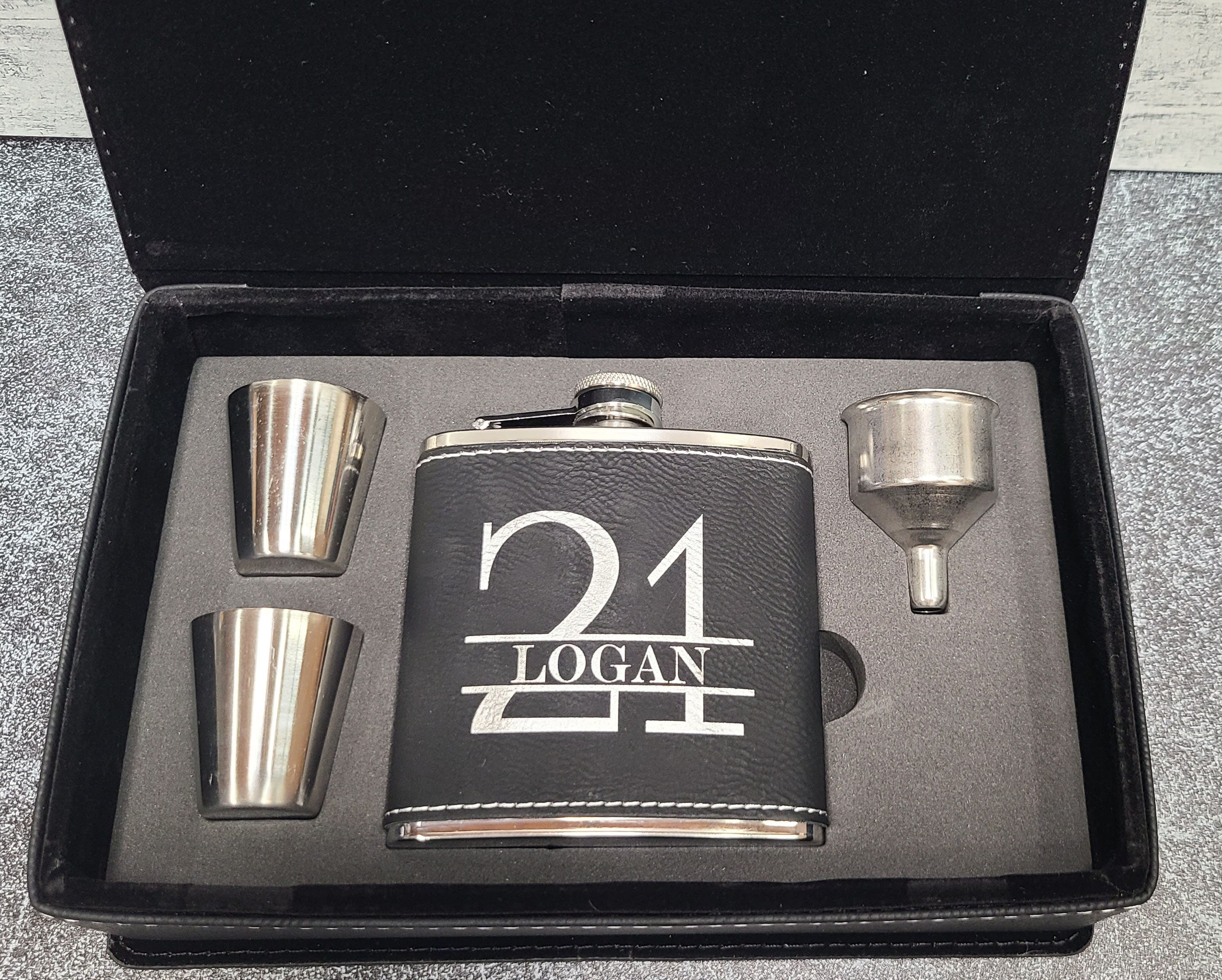 Personalized Flask Set - Custom Flask Gift with name, initial, age ...